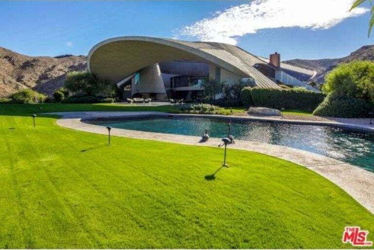 Come See the Legendary Bob Hope Modern Home