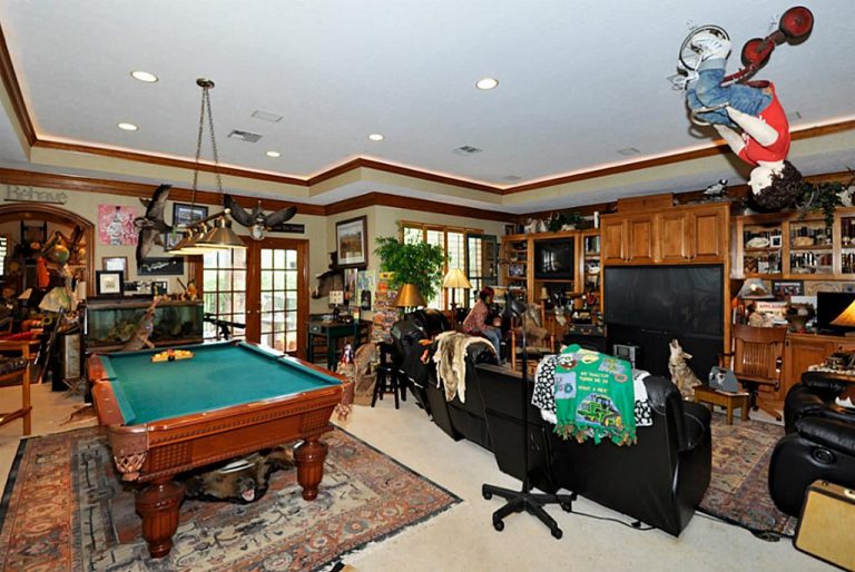 The Most Unusual Real Estate Listing Ever Is In Texas
